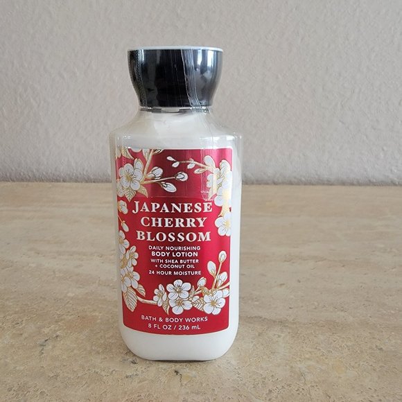 Japanese Cherry Blossom Daily Nourishing Body Lotion at Dina Mcalpin blog